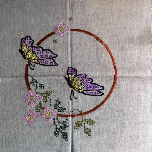 unbranded | Accents | Vintage Hand Embroidered Linen Panel Floral ...